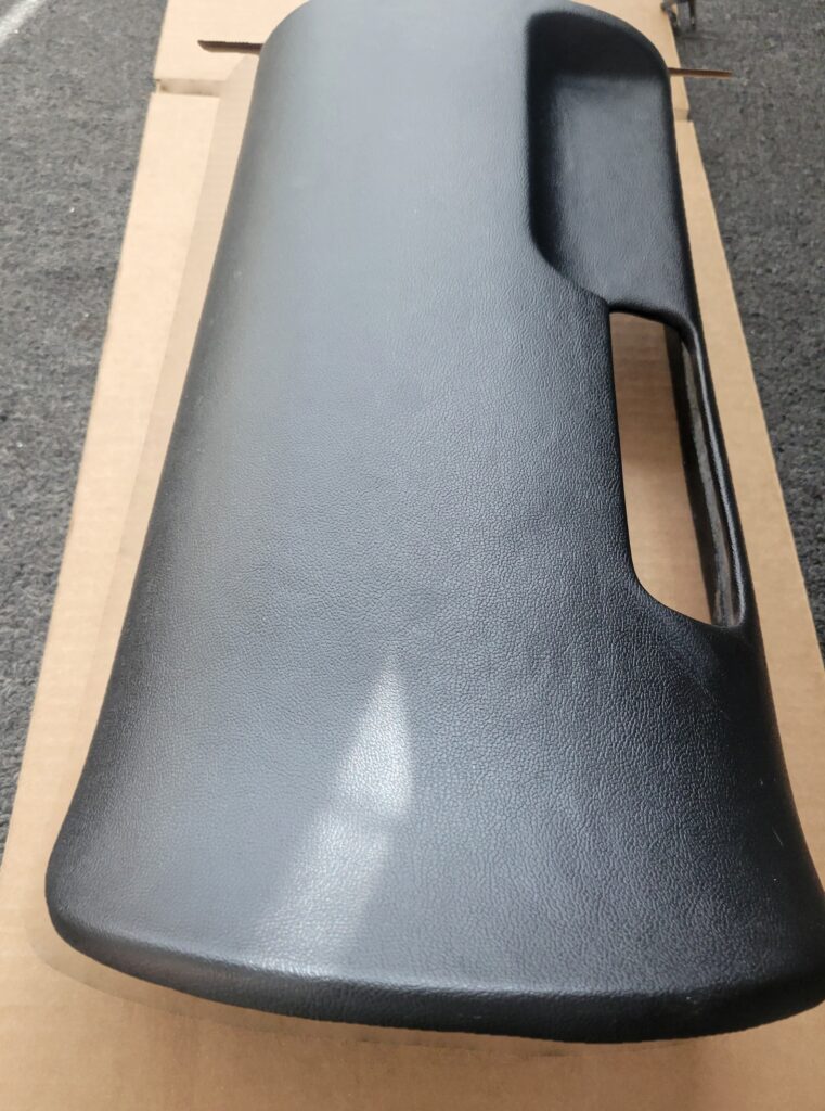 Solstice / SKY Center Console Replica 25811082 - RPM Motorsports